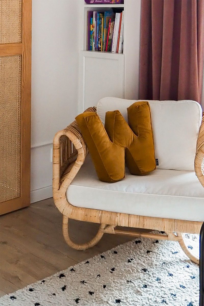 Drzwi do garderoby z rattanu i drewna | RENOdrzwi